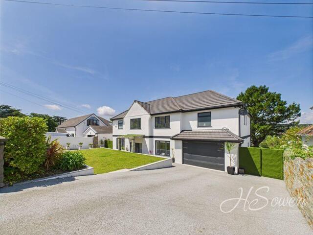 4 Bedroom House Torquay Torbay 101931403