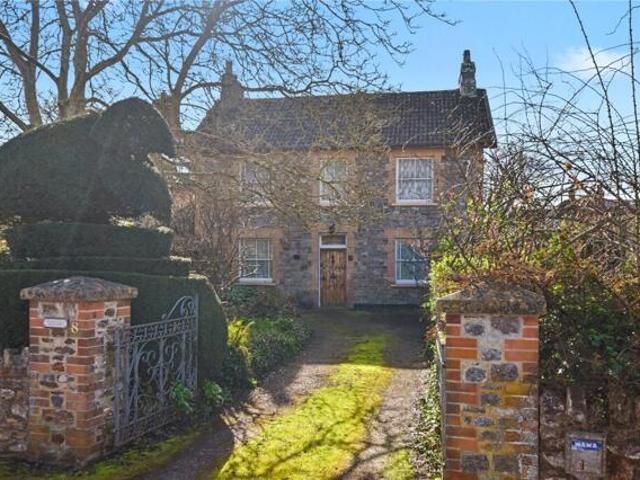 4 Bedroom House Taunton Somerset 101675057