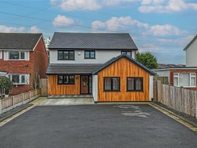 4 Bedroom House Tamworth Staffordshire 100917487