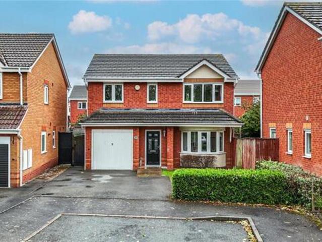 4 Bedroom House Tamworth Staffordshire 100057899