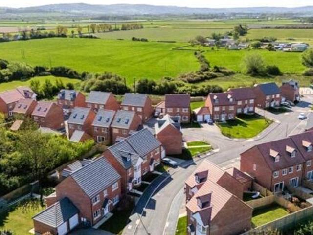 4 Bedroom House Tewkesbury Gloucestershire 98119428
