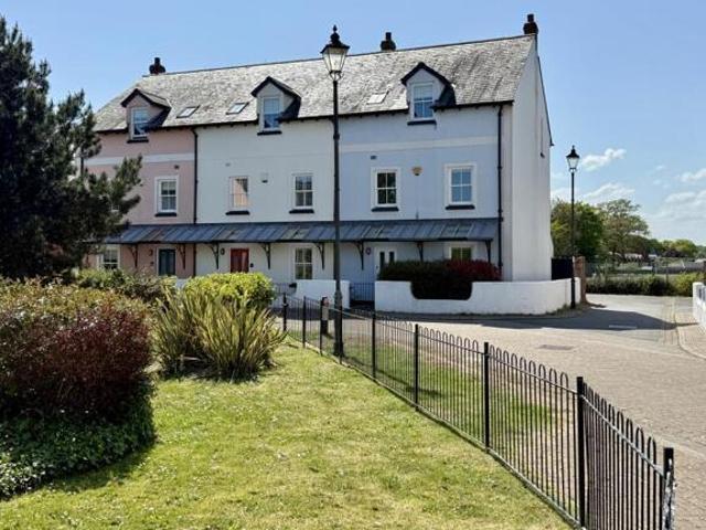 4 Bedroom House Teignmouth Devon 99344637
