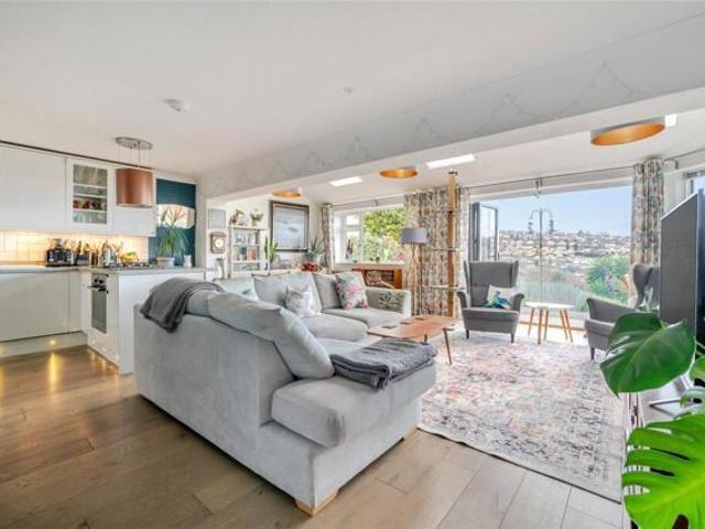 4 Bedroom House Teignmouth Devon 101955507