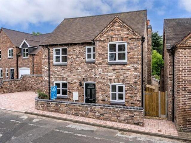 4 Bedroom House Telford Telford And Wrekin 97915700