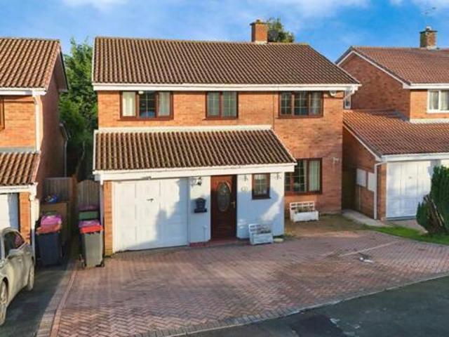 4 Bedroom House Telford Telford And Wrekin 98903375