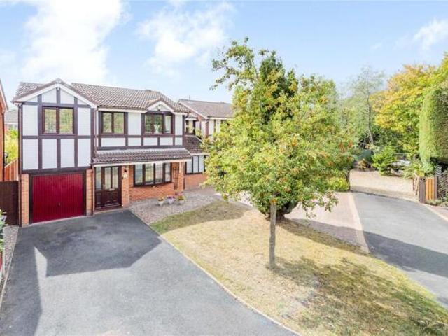4 Bedroom House Telford Telford And Wrekin 99054945