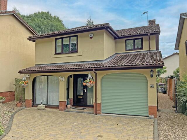 4 Bedroom House Telford Telford And Wrekin LS100733470