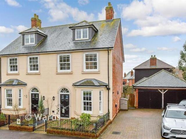 4 Bedroom House Tenterden Kent 98864468