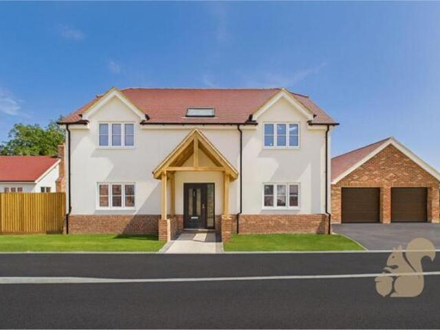 4 Bedroom House The Maypoles The Maypoles LS101677701