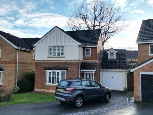 4 Bedroom House Thornhill Thornhill 100132706