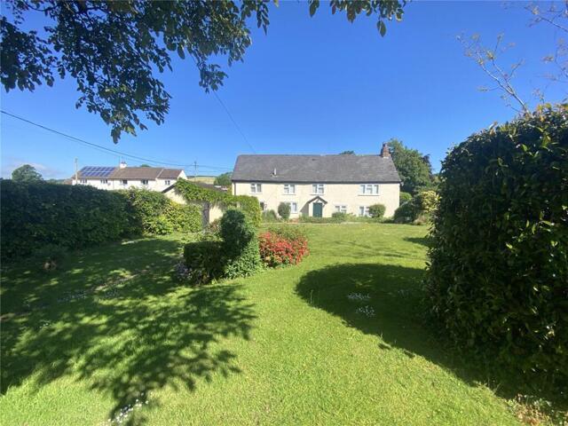 4 Bedroom House Tiverton Devon LS98834993