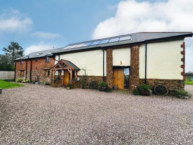 4 Bedroom House Tiverton Devon LS100024189