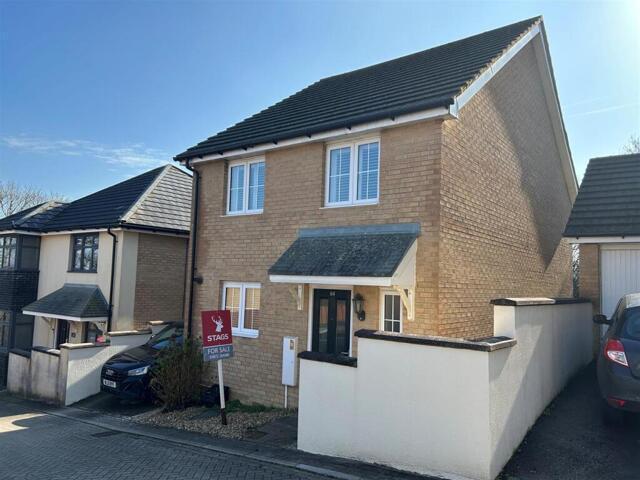 4 Bedroom House Truro Cornwall LS101678284