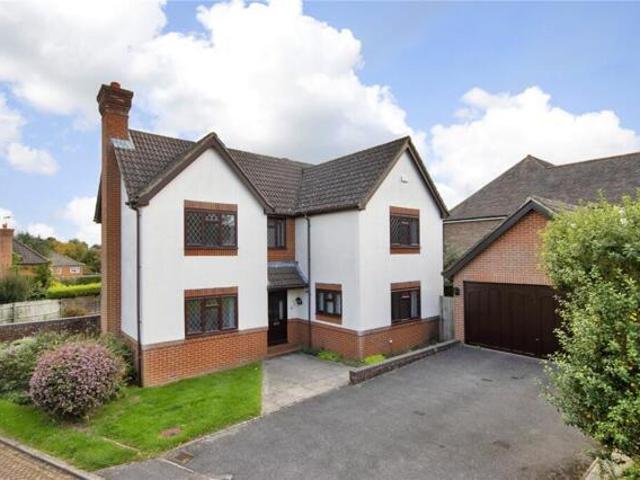 4 Bedroom House Tunbridge Wells Kent LS98834862
