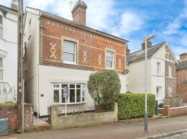 4 Bedroom House Tunbridge Wells Kent LS100456306