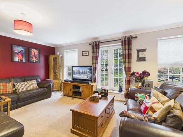 4 Bedroom House York York 99161772