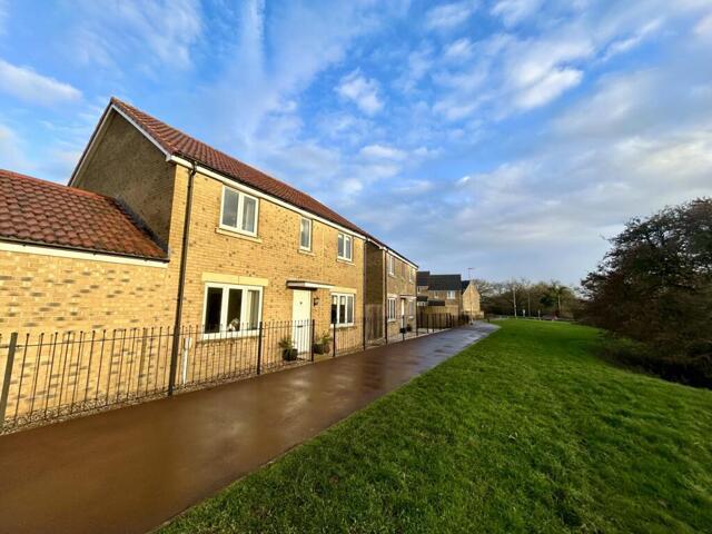 4 Bedroom House Yeovil Somerset 98864574