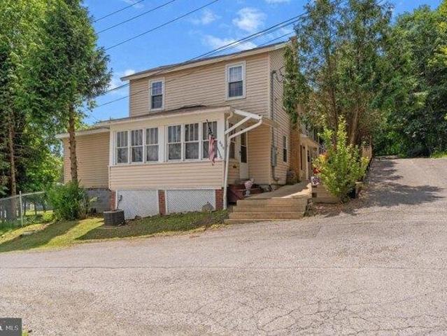 4 bedroom, Houtzdale PA 16651 LS92595942