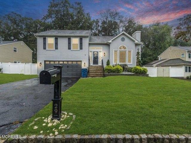 4 bedroom, Howell NJ 07731 102827988