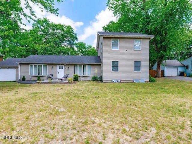 4 bedroom, Howell NJ 07731 104406087