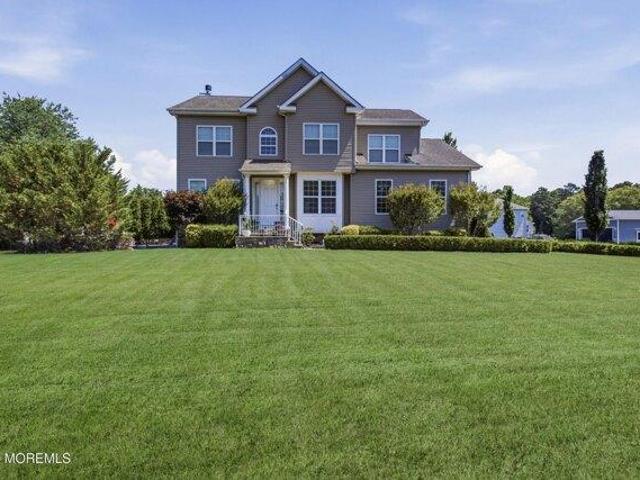 4 bedroom, Howell NJ 07731 104407126