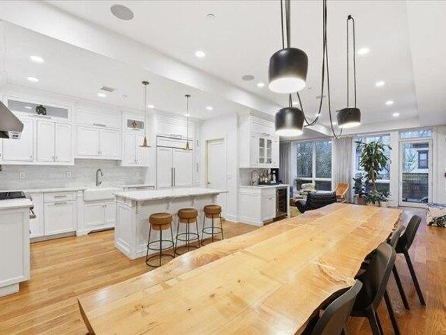 4 bedroom, Hoboken NJ 07030 102029404