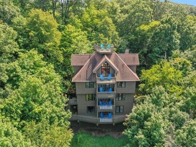 4 bedroom, Holland MI 49423 88390979