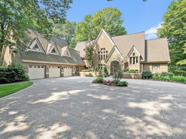 4 bedroom, Holland MI 49424 93403778