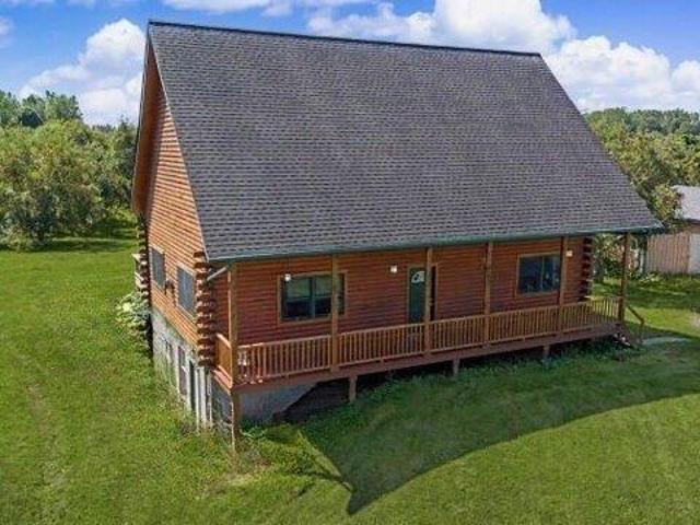 4 bedroom, Holley NY 14470 104922241