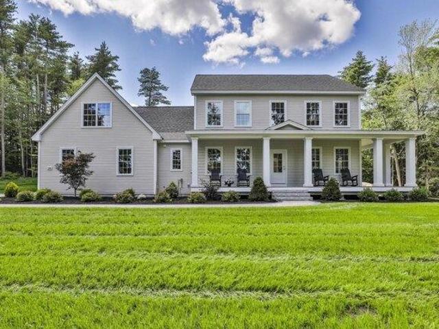 4 bedroom, Hollis NH 03049 105176464