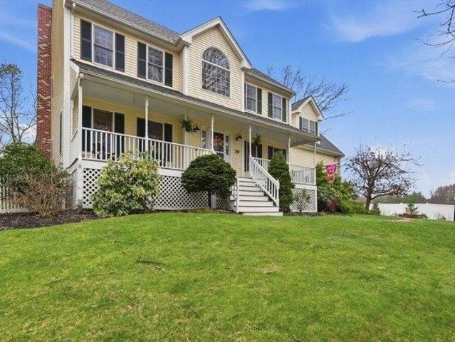 4 bedroom, Holliston MA 01746 LS102591889