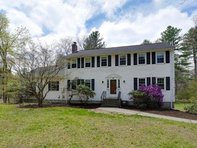4 bedroom, Holliston MA 01746 104440295