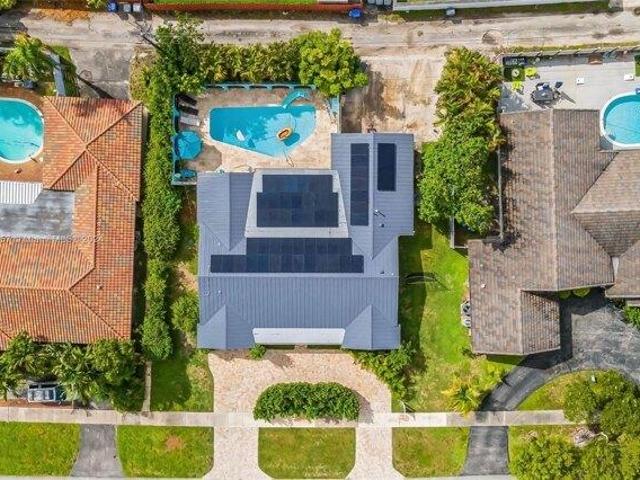 4 bedroom, Hollywood FL 33021 LS93789716