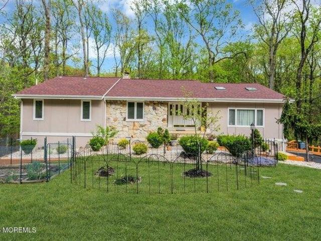 4 bedroom, Holmdel NJ 07733 102799891