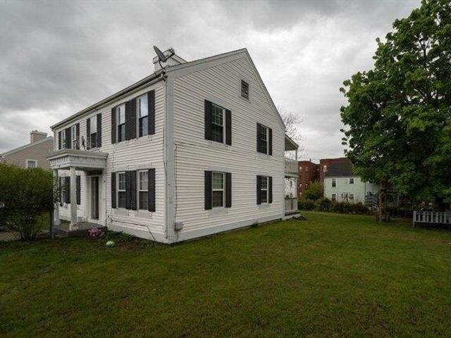 4 bedroom, Holyoke MA 01040 102155615