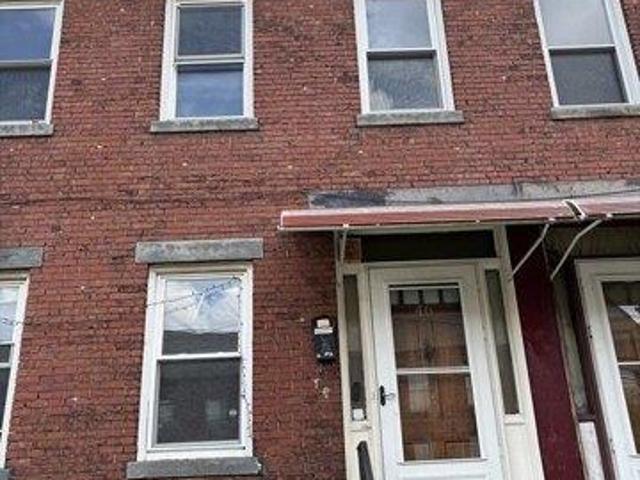 4 bedroom, Holyoke MA 01040 104835937
