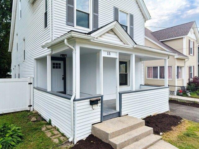 4 bedroom, Holyoke MA 01040 104112625
