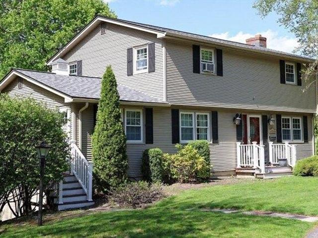 4 bedroom, Holyoke MA 01040 LS102632868
