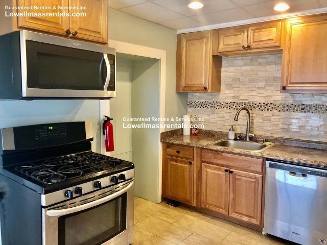 4 Bedroom Home for Rent at 43 Marginal St, Lowell, MA 01851 Highlands