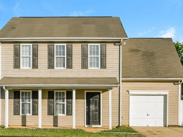 4 Bedroom Home for Rent at 4009 Ranchview Ln, Charlotte, NC 28216 Mountain Island