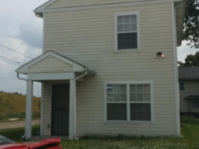 4 Bedroom Home for Rent at 431 W 28th St, Indianapolis, IN 46208 Near Northwest Riverside