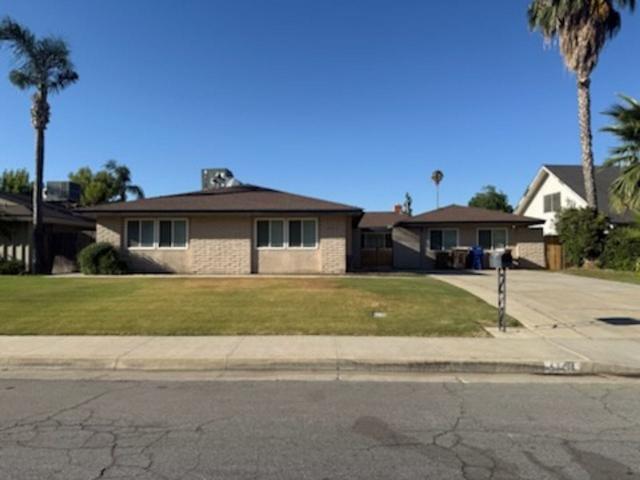 4 Bedroom Home for Rent at 4513 Perris Way, Bakersfield, CA 93309 Park Stockdale