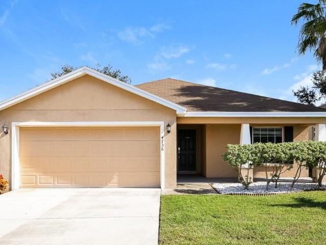 4 Bedroom Home for Rent at 4736 Summerfield Cir, Winter Haven, FL 33881