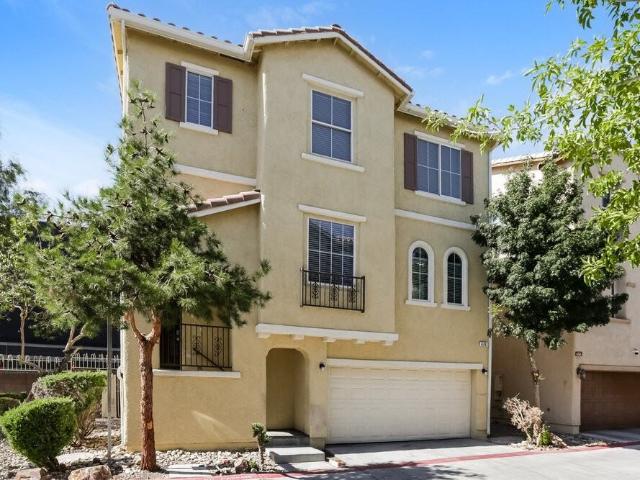 4 Bedroom Home for Rent at 4761 Saville Garden Ct, Las Vegas, NV 89130