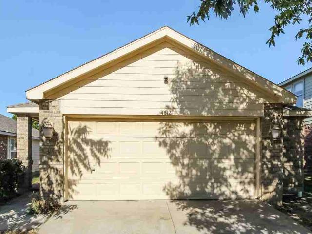 4 Bedroom Home for Rent at 4812 Waterford Dr, Fort Worth, TX 76179 Parkview Hills