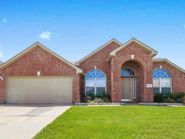 4 Bedroom Home for Rent at 4927 Autumn Hl, Grand Prairie, TX 75052 Westchester