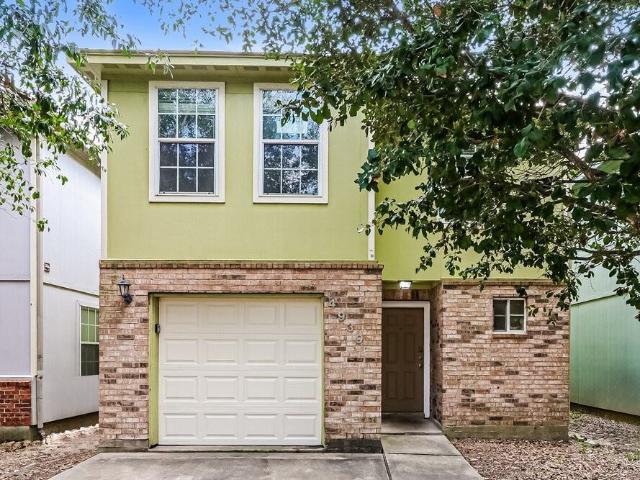 4 Bedroom Home for Rent at 4939 S Cancun Dr, Houston, TX 77045 Central Southwest