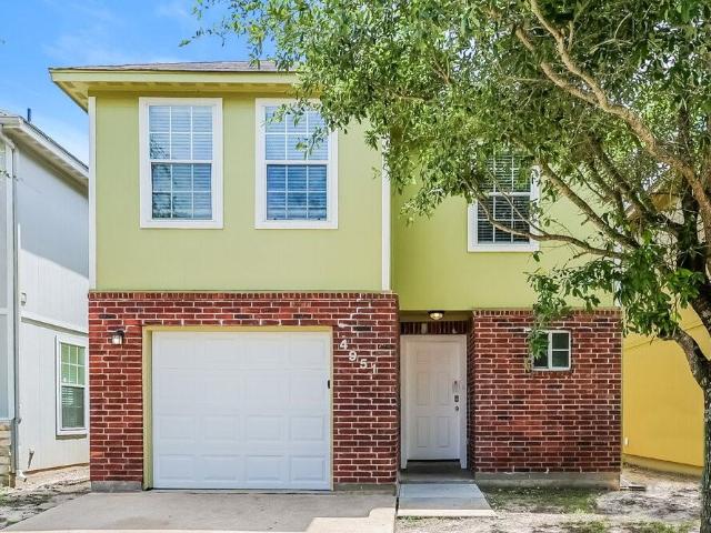 4 Bedroom Home for Rent at 4951 S Cancun Dr, Houston, TX 77045 Central Southwest