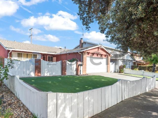 4 Bedroom Home for Rent at 5188 Vera Ln, San Jose, CA 95111 Davis