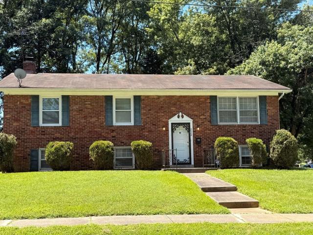 4 Bedroom Home for Rent at 5508 Fruitwood Dr, Louisville, KY 40272 Valley Station